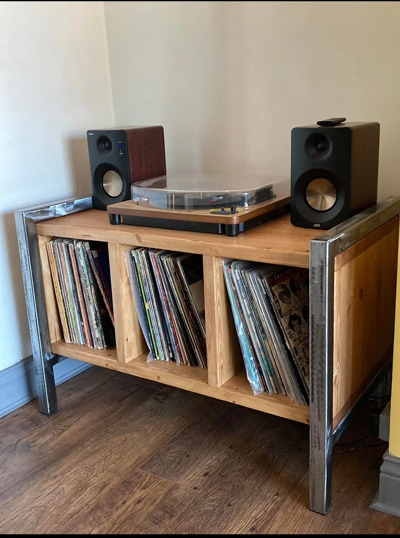 Record player / vinyl stand storage unit - Rustic Revive